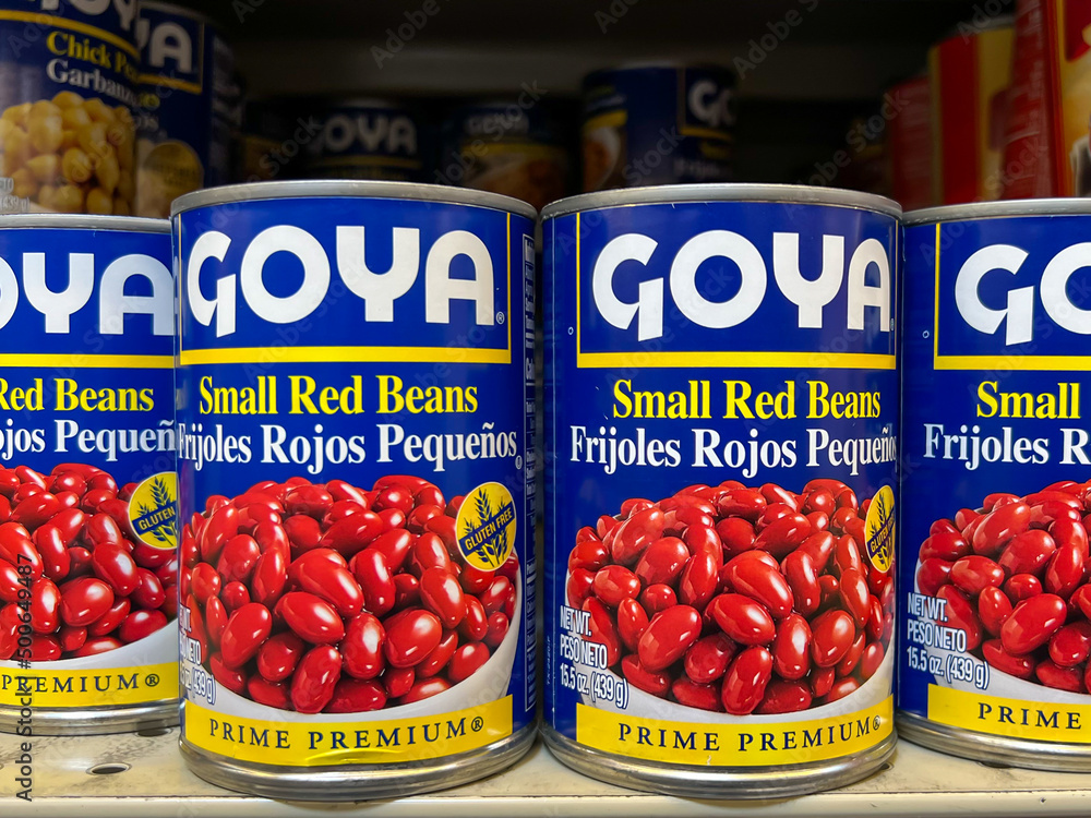 Houston, TX, USA - March 10, 2022: Goya Small Red Beans 15.5 Oz cans on ...