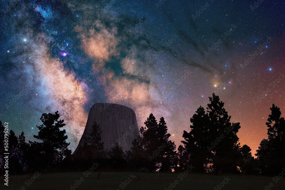 Devils Tower Night
