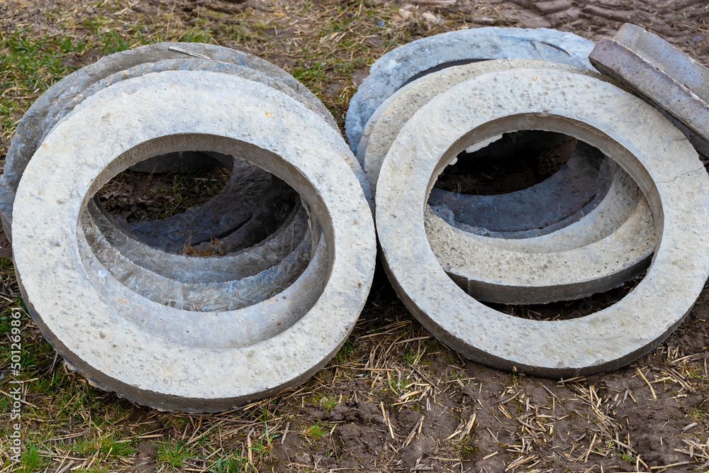 Reinforced concrete rings for the installation of underground wells at ...