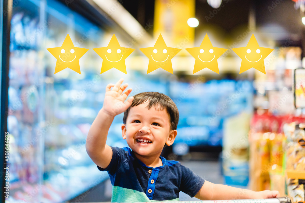 Kid child with star.Happy Customer Concept.Review and Feedback his ...