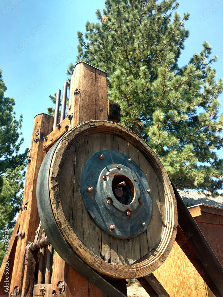 wild west prairie wheel crank farm ranch gear hoist grain harvest ...