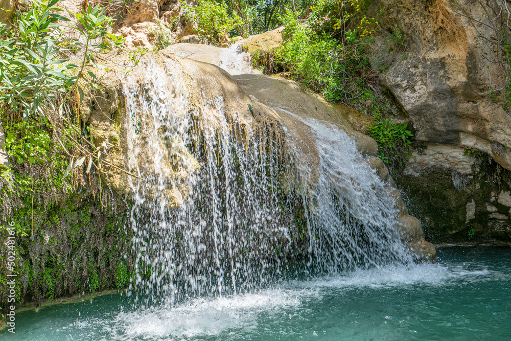 Kings Pool, enjoy the cool stairs and the rocks surrounding the pool ...