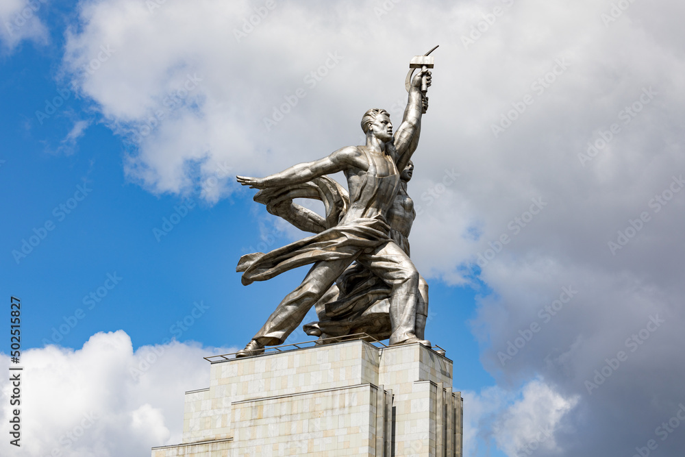 MOSCOW, RUSSIA - AUGUST 25, 2019: The sculpture of Rabochiy i ...
