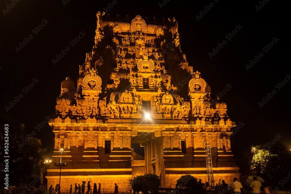 Night Time with Lightning - Tanjore Big Temple or Brihadeshwara Temple ...