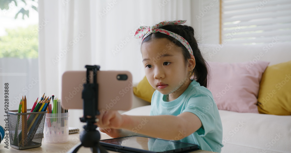 Asia small kid young youtuber vlogger influencer fun live show drawing ...