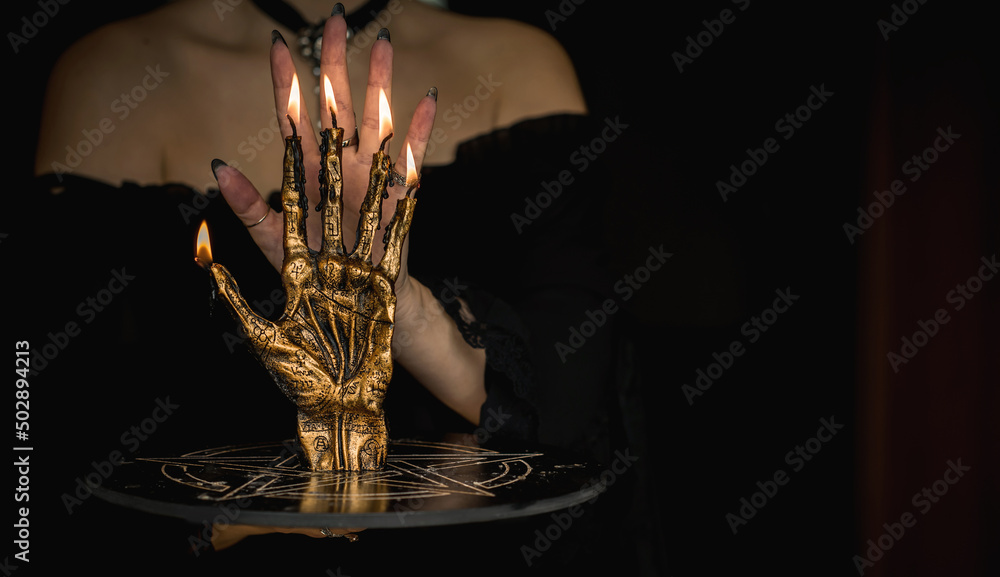 The palm of the hand with the signs, illustration for palmistry ...