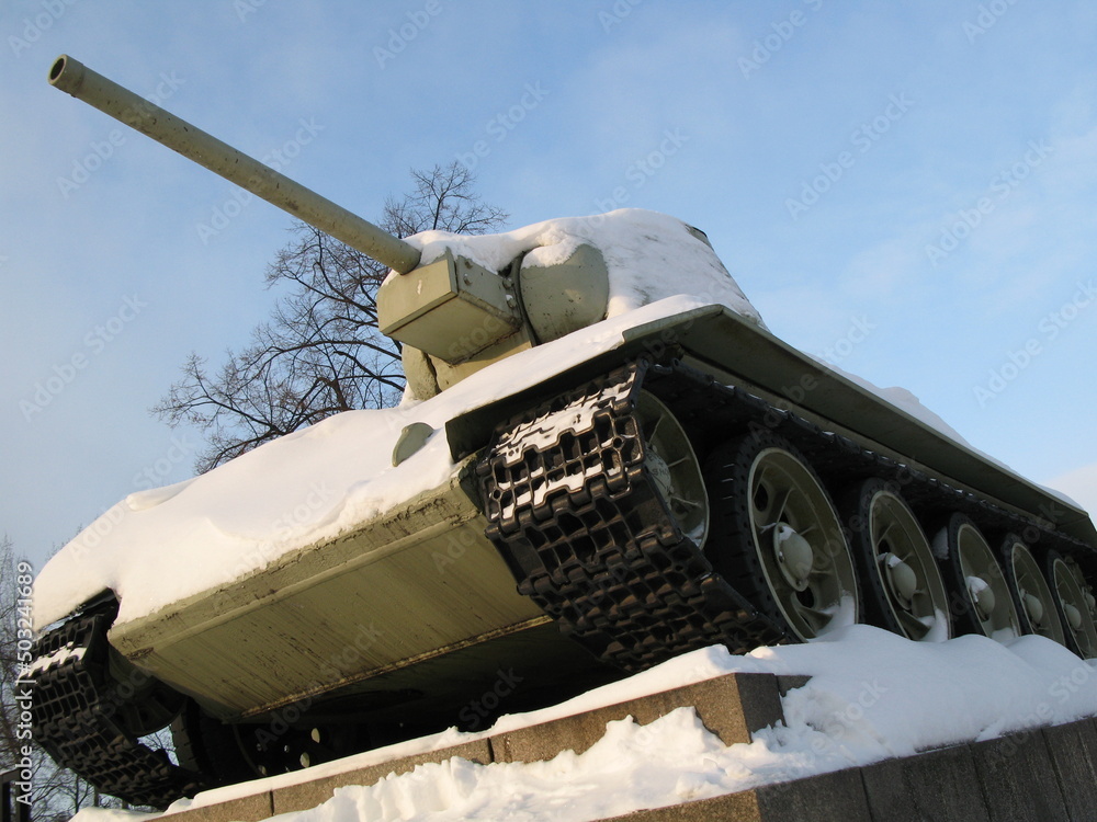Frozen tank T-34 in Berlin Stock Photo | Adobe Stock