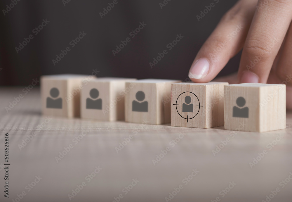 Customer relationship management (CRM), Target customer, buyer persona ...