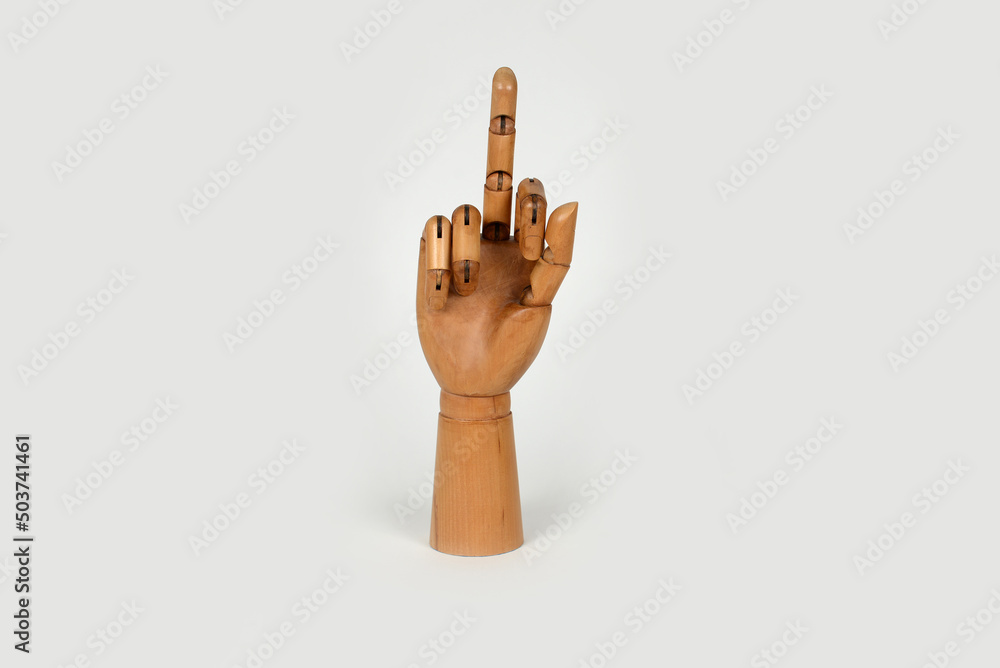 Main en bois - doigt d'honneur Stock Photo | Adobe Stock Main en bois - doigt d'honneur Stock Photo | Adobe Stock