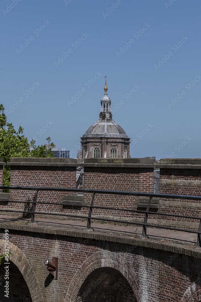 Foto de The Burcht van Leiden (Fort of Leiden, 11th century) - Leiden ...