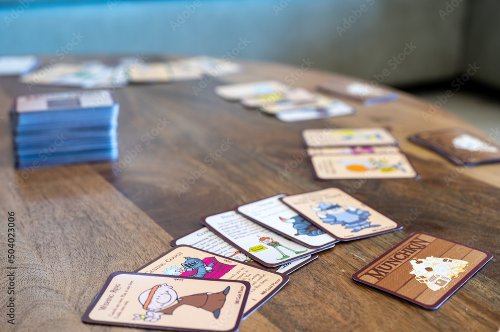 Foto de Sioux Falls, South Dakota, USA - 2.2022 - Munchkin card game ...