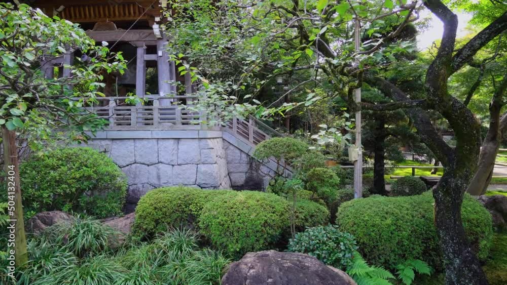 The design of the gardens in the Japanese temples in Japan are very ...