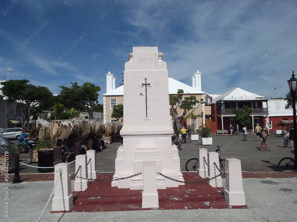 Monument on king´s square in the historic town of st. george, grand ...