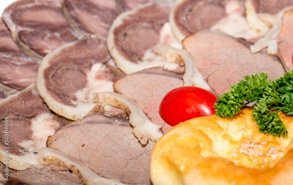 Foto de Sausage meat Kazi national dish of the Kazakh peoples, Meat of ...
