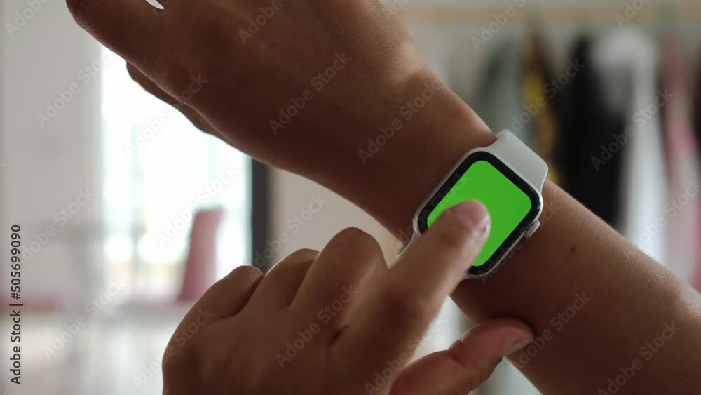 Vidéo Stock Smart Watch Mockup or Green screen Luma Key ChromaKey ...