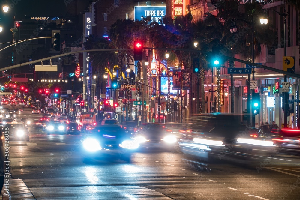 Hollywood Boulevard in Los Angeles California at night Stock-Foto ...