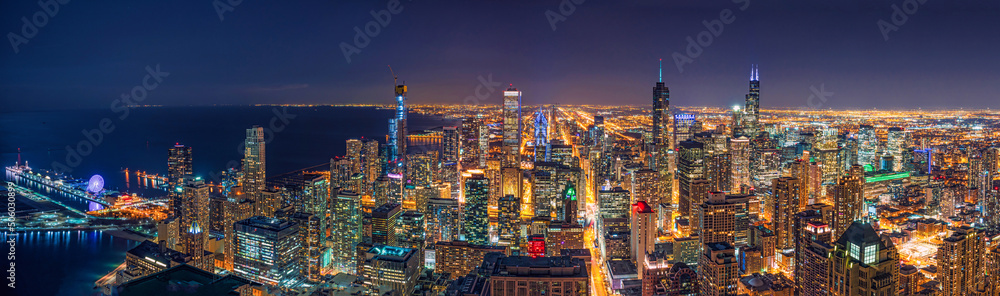 Panorama Top view of Chicago cityscape and skyscraper at the night time ...