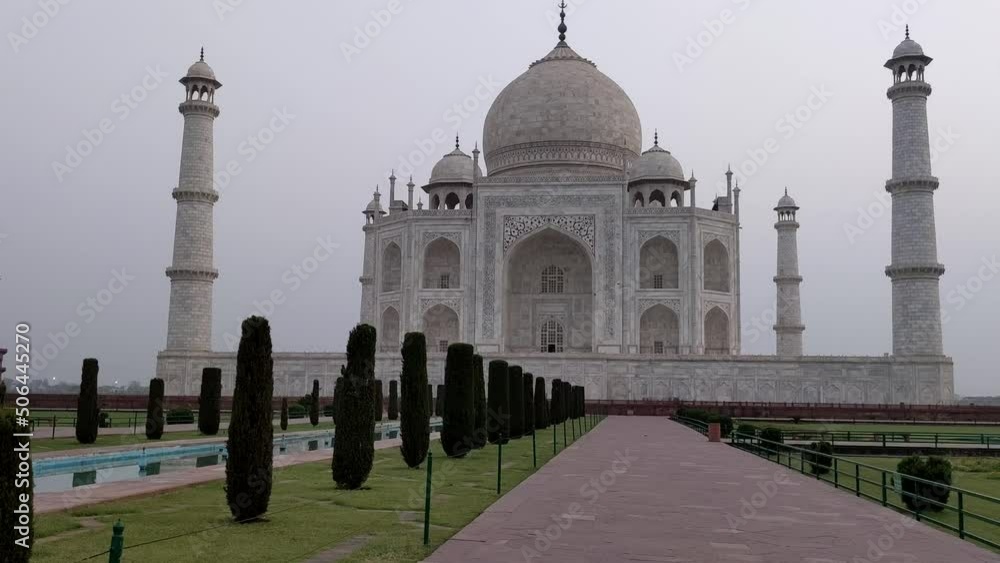 Taj Mahal in Morning 4k video birds flying, Taj Mahal - a mausoleum ...