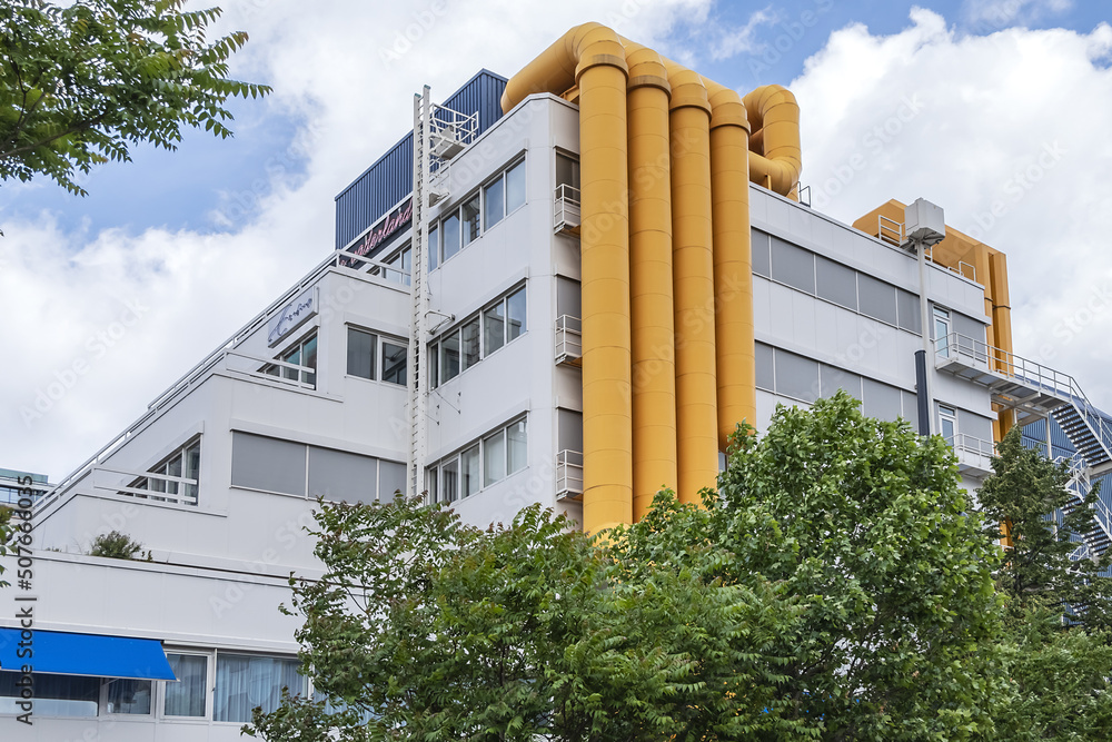 Innovative houses built in Rotterdam - Central Library (Bibliotheek ...