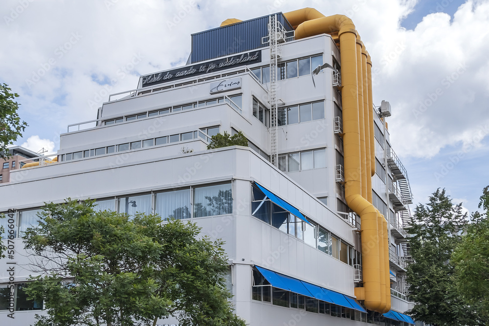 Innovative houses built in Rotterdam - Central Library (Bibliotheek ...