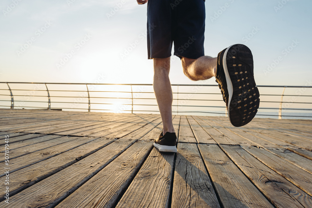 Back rear view cropped photo of strong sporty athletic sportsman man ...