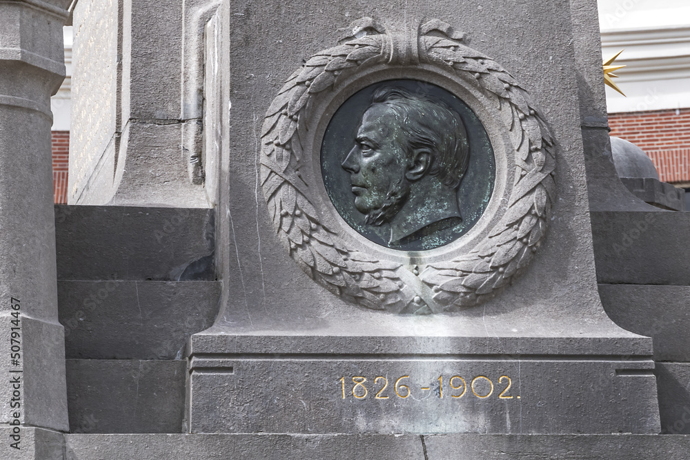 The Caland Monument (1907) in Scheepvaartkwartier in Rotterdam ...