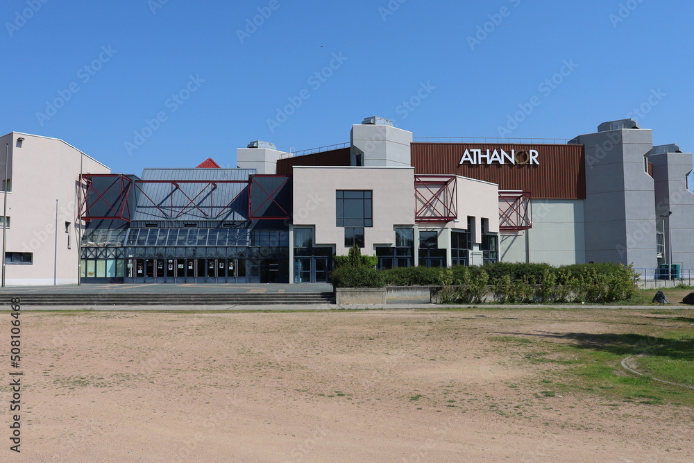Foto de Le palais des congrès, appelé ATHANOR, vue de l'extérieur ...