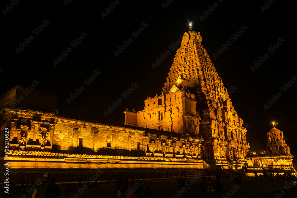 Night Time with Lightning - Tanjore Big Temple or Brihadeshwara Temple ...
