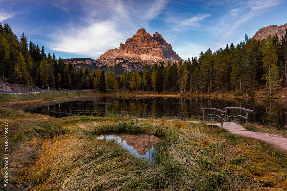 Lake Antorno (Lago di Antorno) located in Dolomites area, Belluno ...