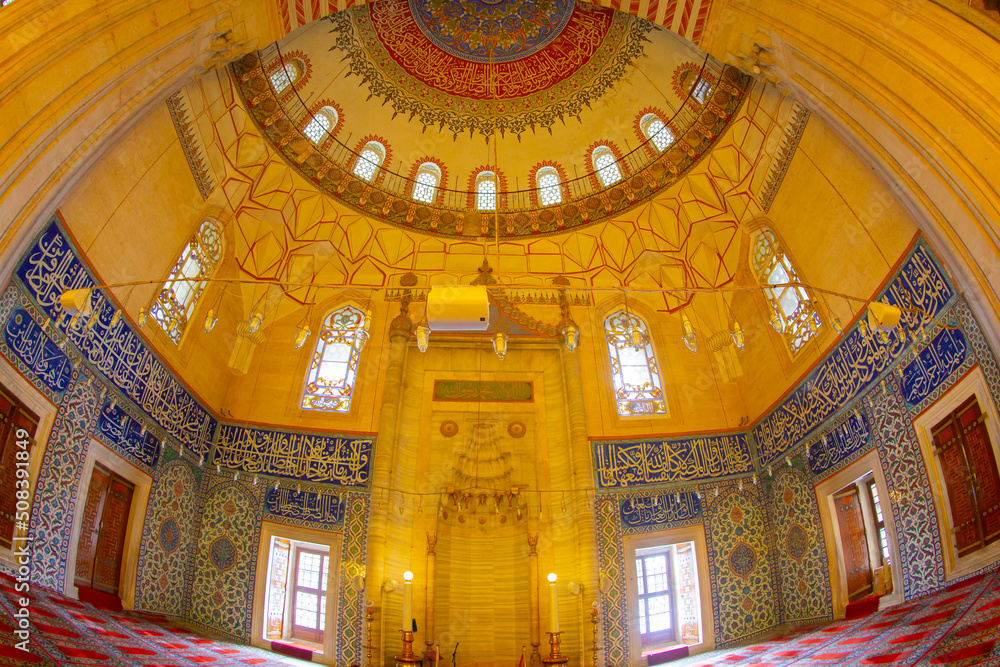 Foto de Interior of the Selimiye Mosque. The UNESCO World Heritage Site ...