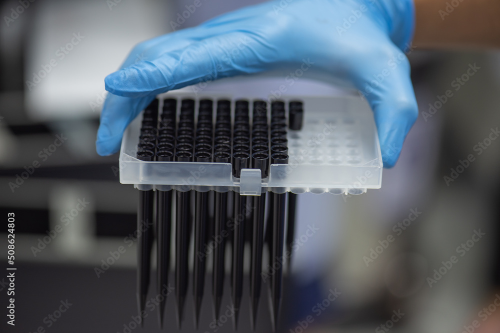 Medical scientists are examining HPV DNA in specimens from liquid-based ...