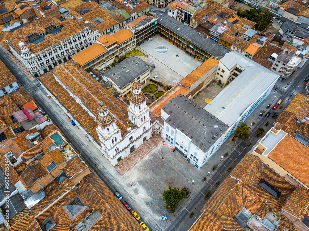 Photo & Art Print Cuenca, Ecuador, the Spanish colonial architecture ...