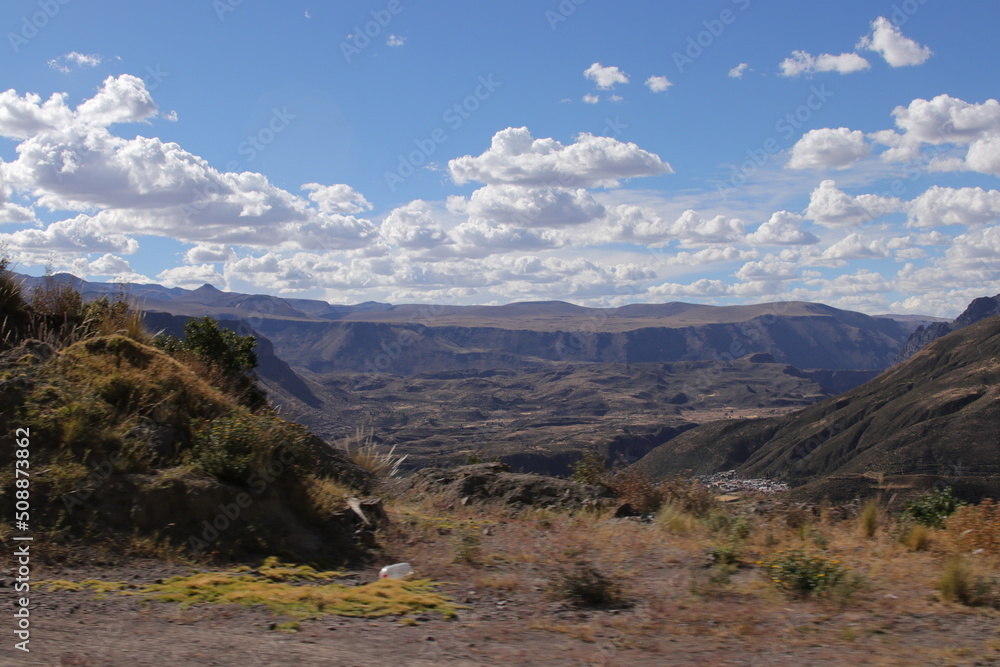 Montañas y paisajes naturales en la sierra peruana Stock Photo | Adobe ...