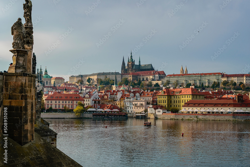 Photos of a trip through different European cities, from a tourist's ...