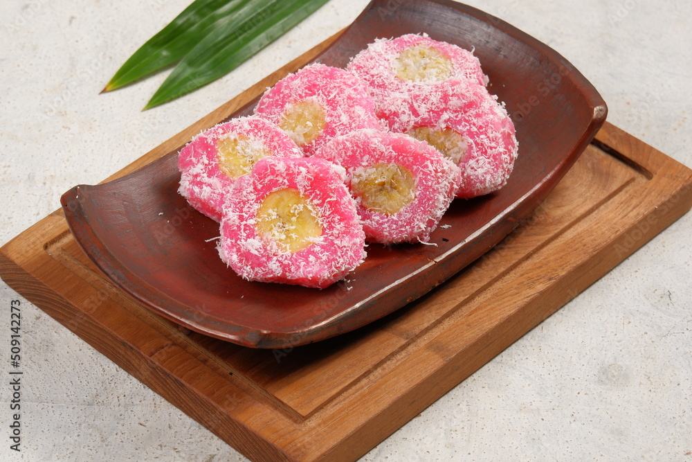 Kue Kacamata ,Mata Roda ,sanggar banyu,Putri Noong, Pisang Rai.is an ...