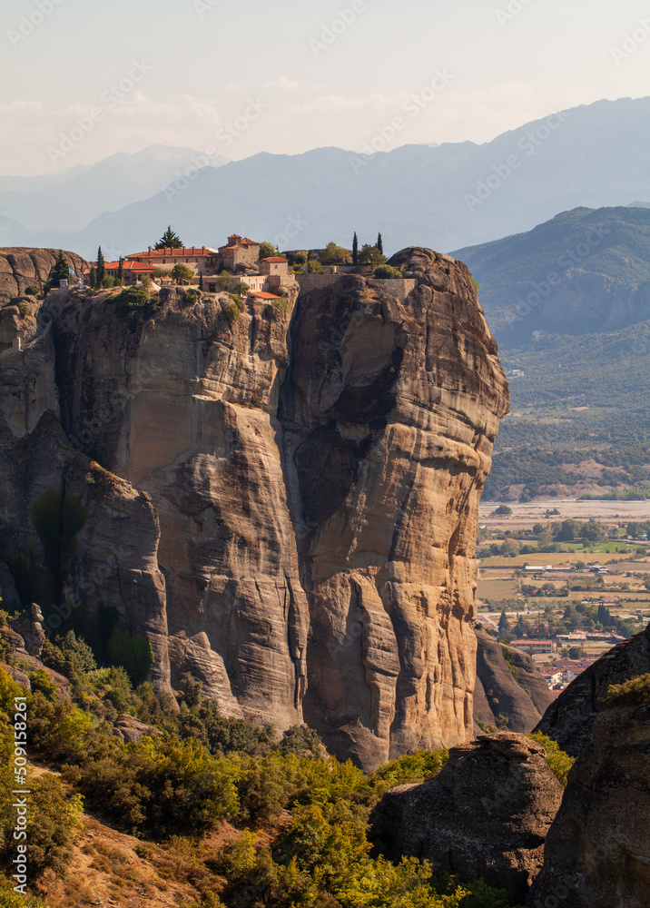 Greece Kalambaka monasteries, look at the Kalambaka scenery in Greece ...