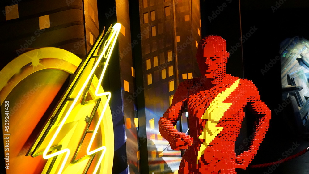 THE FLASH made with Lego bricks by Nathan Sawaya of The Art of the ...