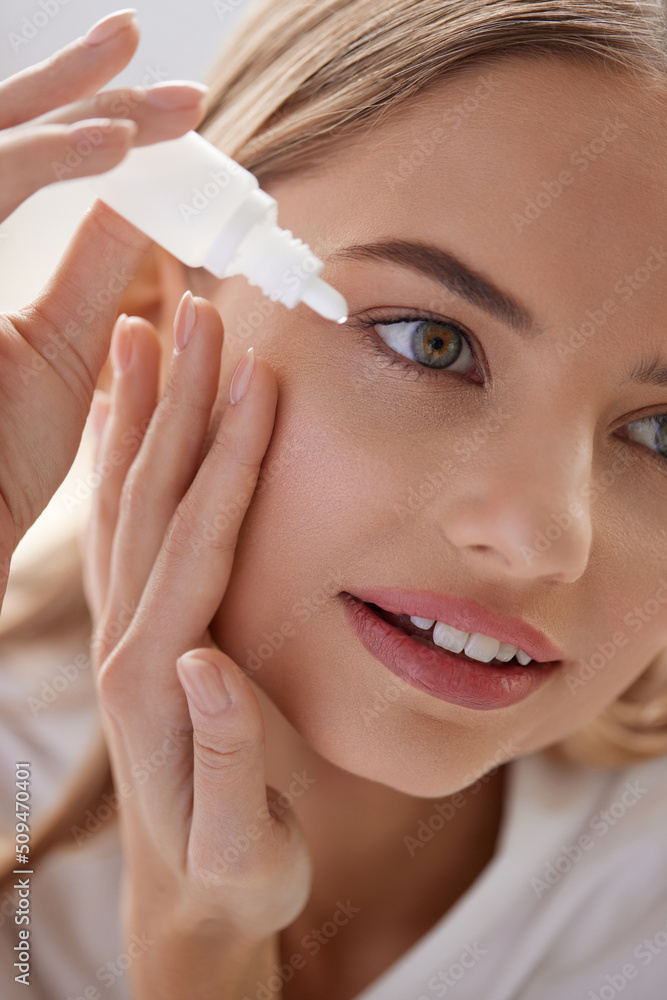 Woman With Eye Drops. Closeup Of Beautiful Girl Applying Eyedrops In ...