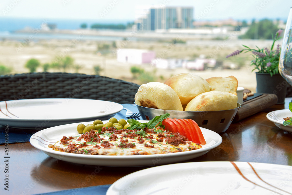 Traditional Arabic food | Arabic food backgrounds | Lebanese food ...