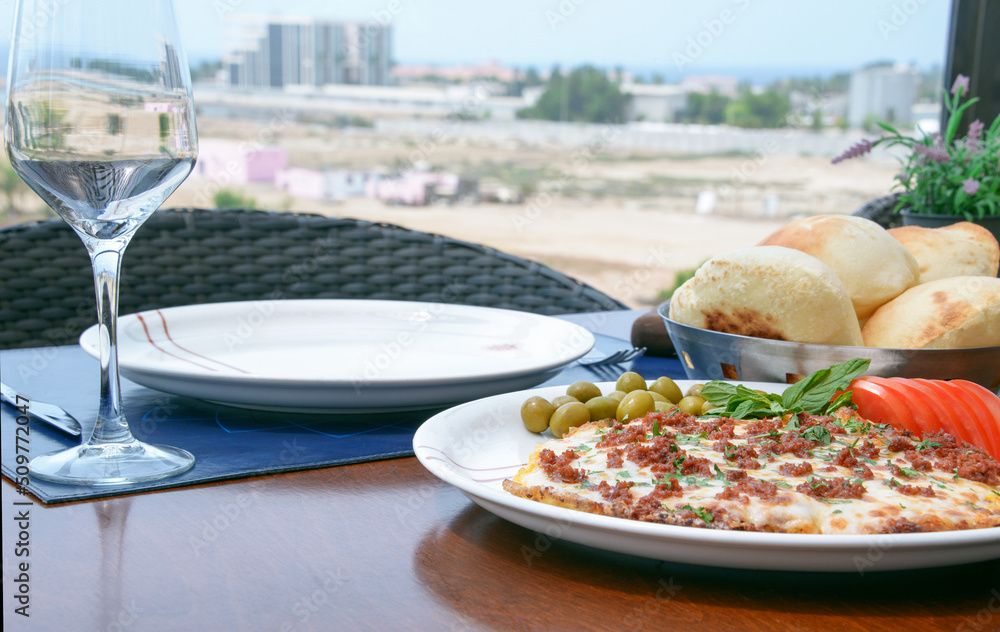 Traditional Arabic food | Arabic food backgrounds | Lebanese food ...