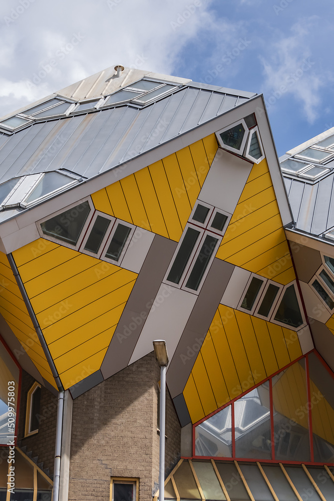Innovative houses built in Rotterdam - Cube houses (Kubuswoningen ...