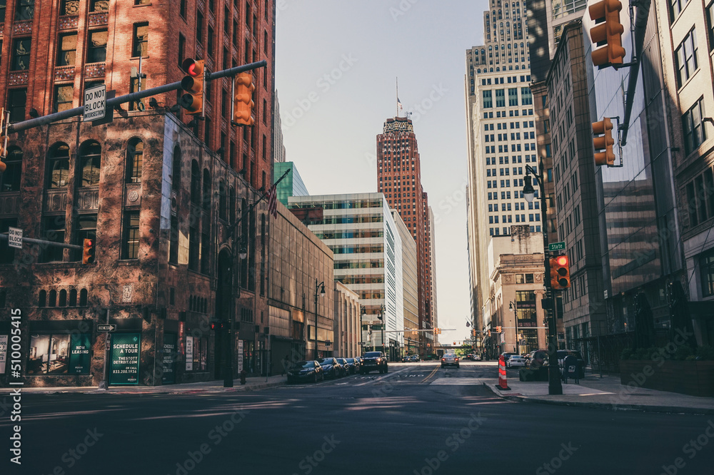 Foto de Street view from the downtown of Detroit MI, USA do Stock ... Foto de Street view from the downtown of Detroit MI, USA do Stock ...