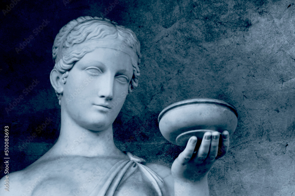Foto de Statue of Hebe 'Goddess of Youth' Reproduction version, Face ... Foto de Statue of Hebe 'Goddess of Youth' Reproduction version, Face ...