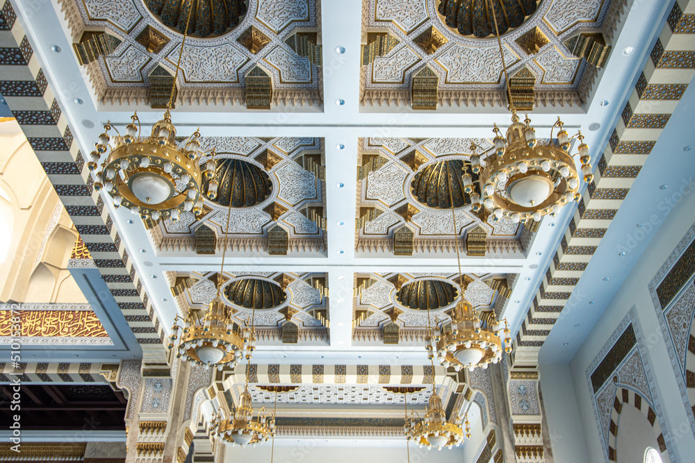 Beautiful islamic architecture of Masjid Sri Sendayan the new and the ...