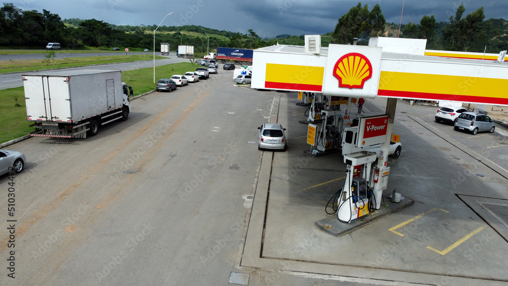 candeias, bahia, brazil - june 10, 2022: Shell Distribuidora gas ...