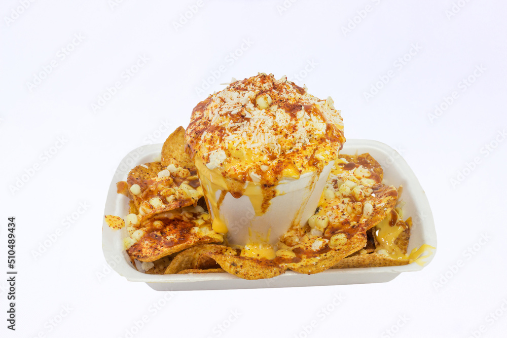 plato de elote con tostitos Stock Photo | Adobe Stock