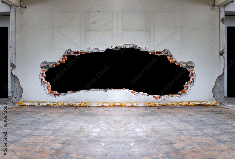 Interior of abandoned and ruined house with broken wall. old interior ...