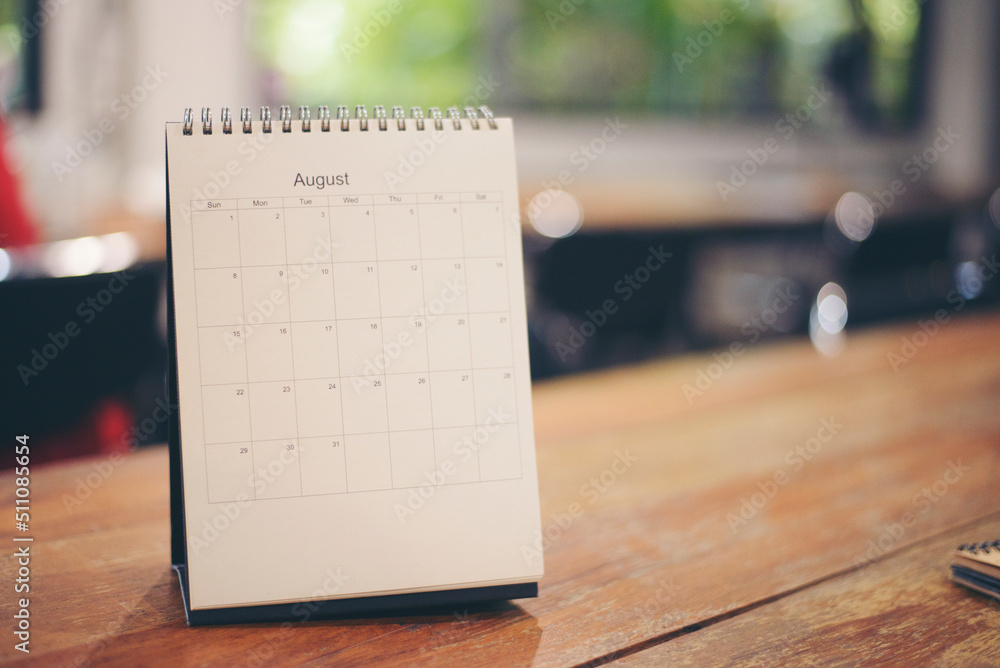 2022 Calendar desk place on the table. Desktop Calender for Planner to ...