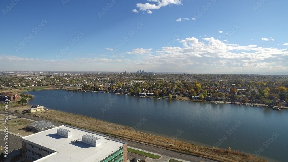 2016:HIDDEN LAKE COLORADO.The Blue Calm Lake In Between The Land Masses ...