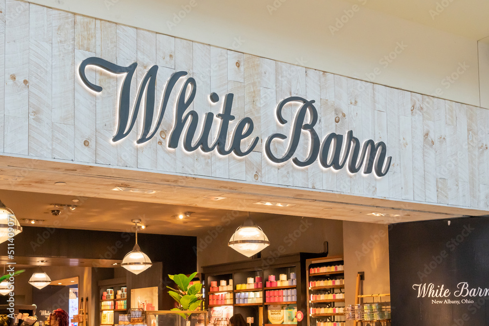 Houston, Texas, USA - February 25, 2022: White Barn store in a shopping ...